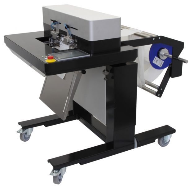 PAC Introduces Its New Rollbag™ R3200 Automatic Bagger - PAC Machinery